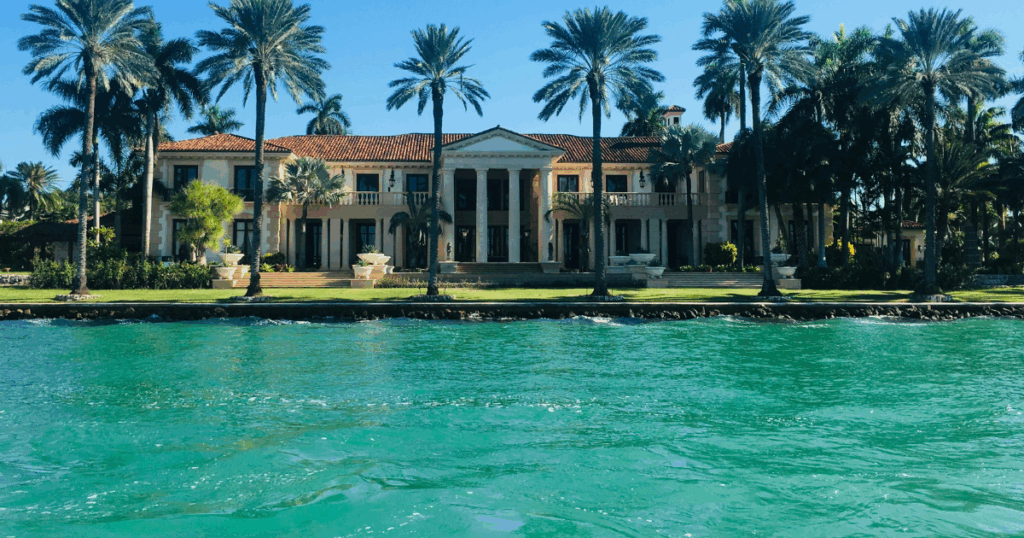 ¿Qué hace que una casa sea un chalet?